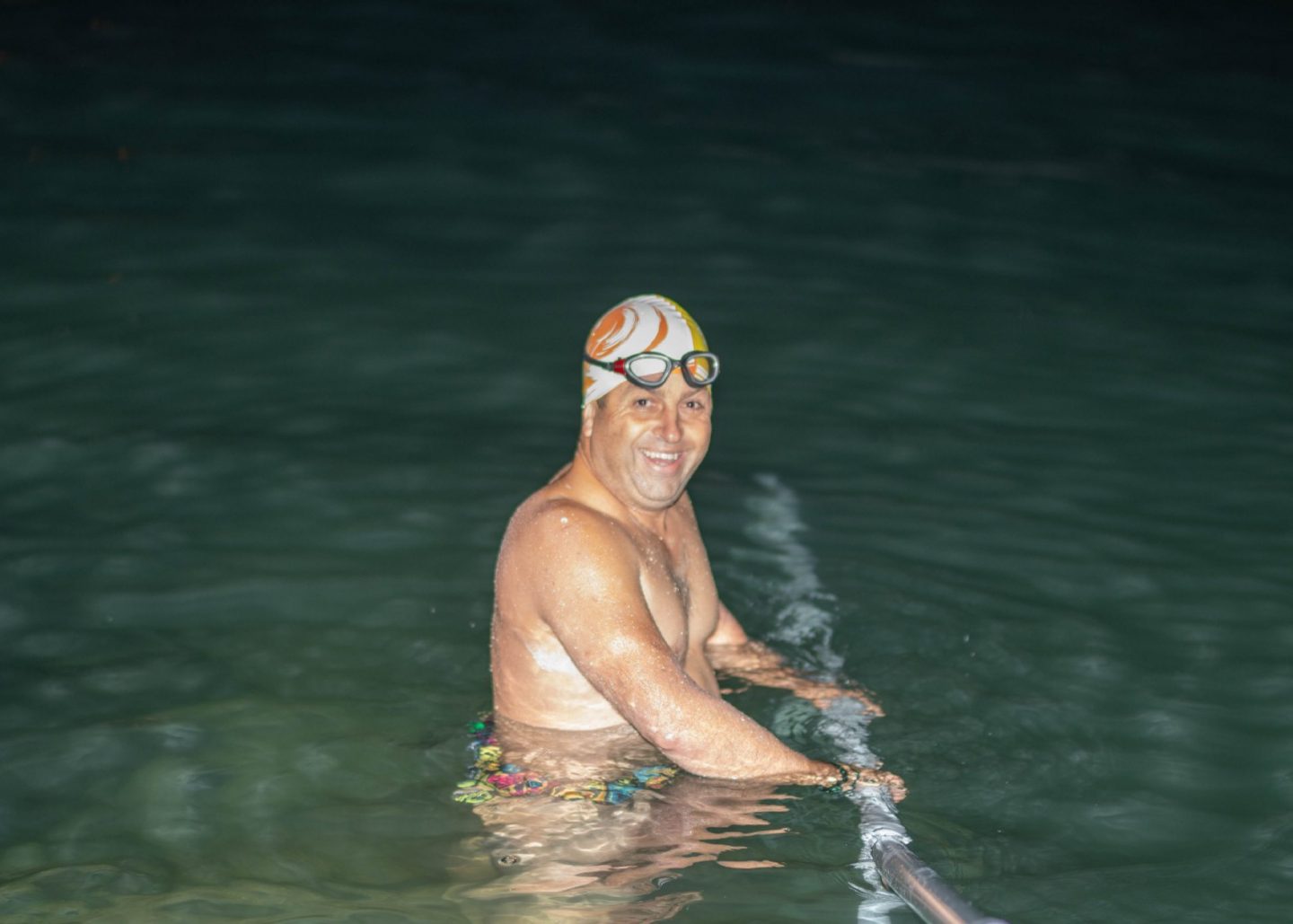 Phil Warren first to cross the Bristol Channel swimming breaststroke - Outdoor Swimmer Magazine