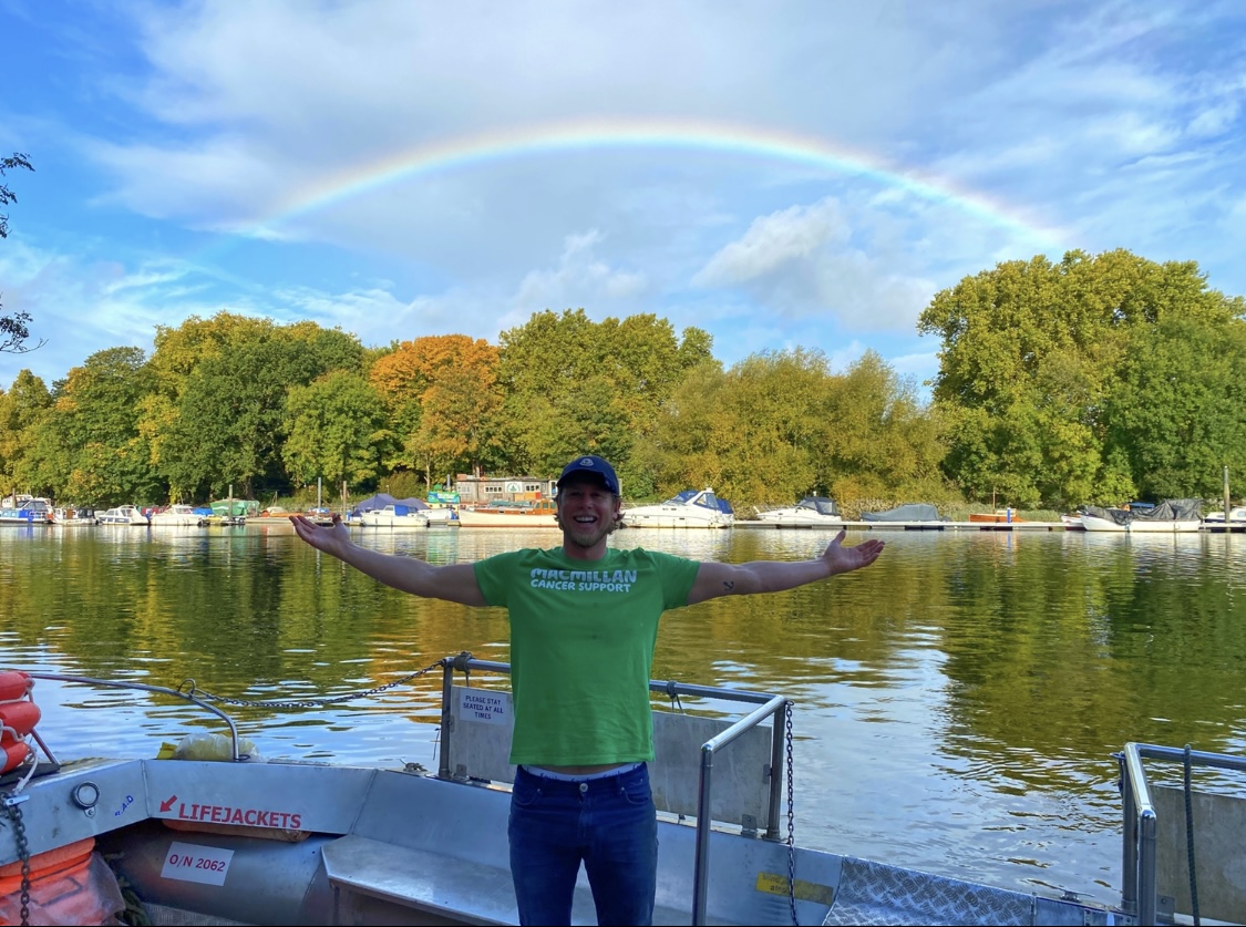 Andy Spencer completes 365 daily swim challenge in memory of his father ...