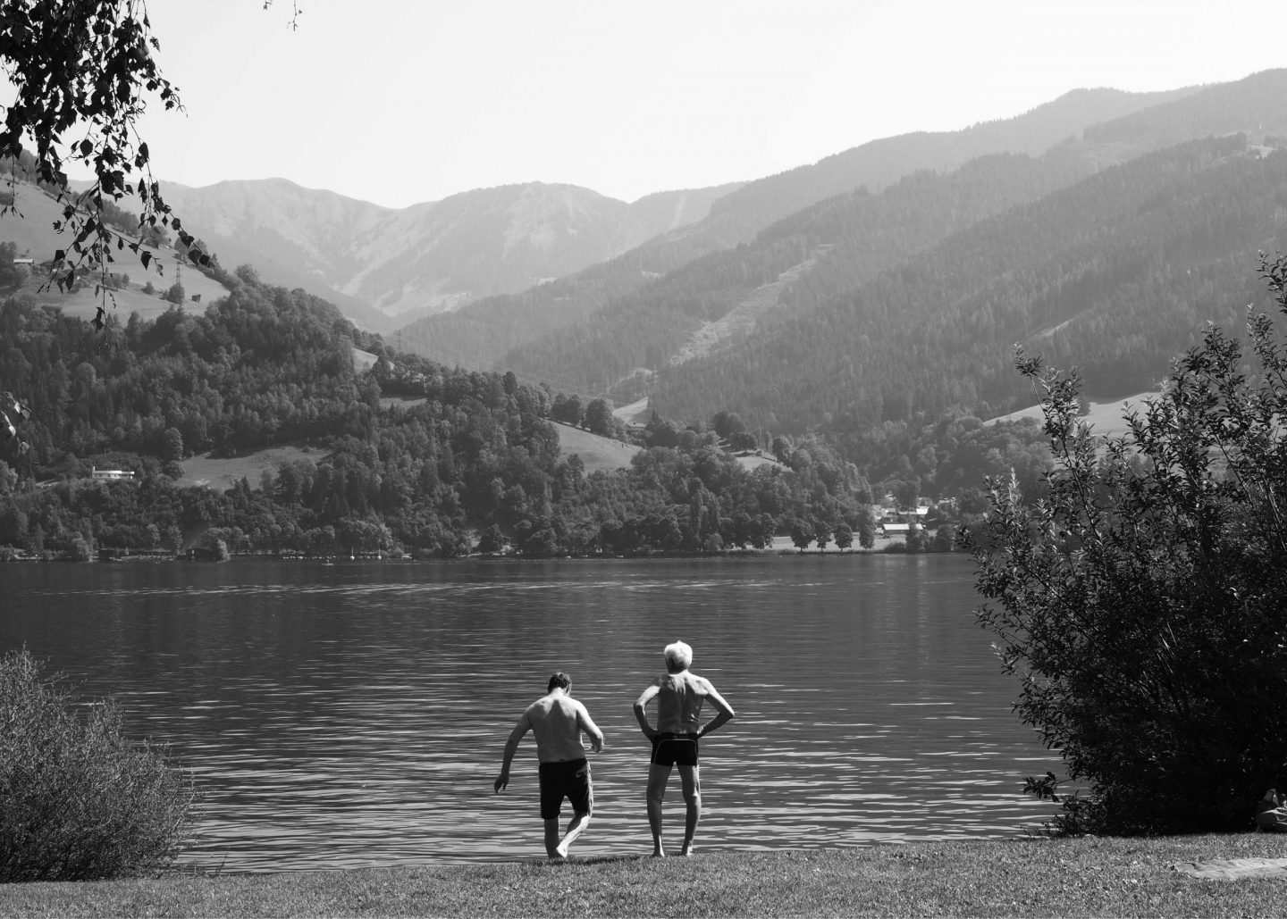 Spring equinox: a swim to the music of time - Outdoor Swimmer Magazine