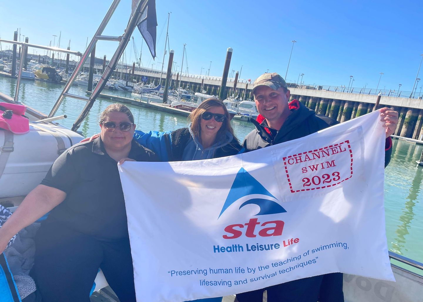 Sophie Etheridge completes longest ever one-way solo English Channel ...