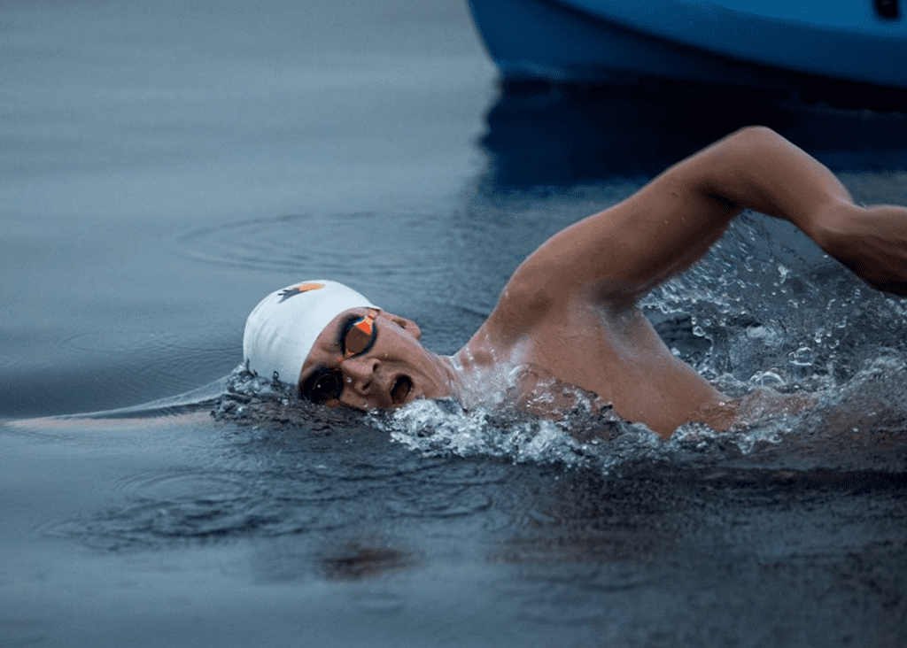 Andy Donaldson has smashed the Oceans Seven! - Outdoor Swimmer Magazine