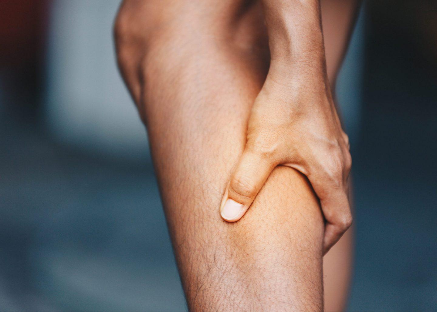 How can I avoid cramp when swimming in deep water? - Outdoor Swimmer ...