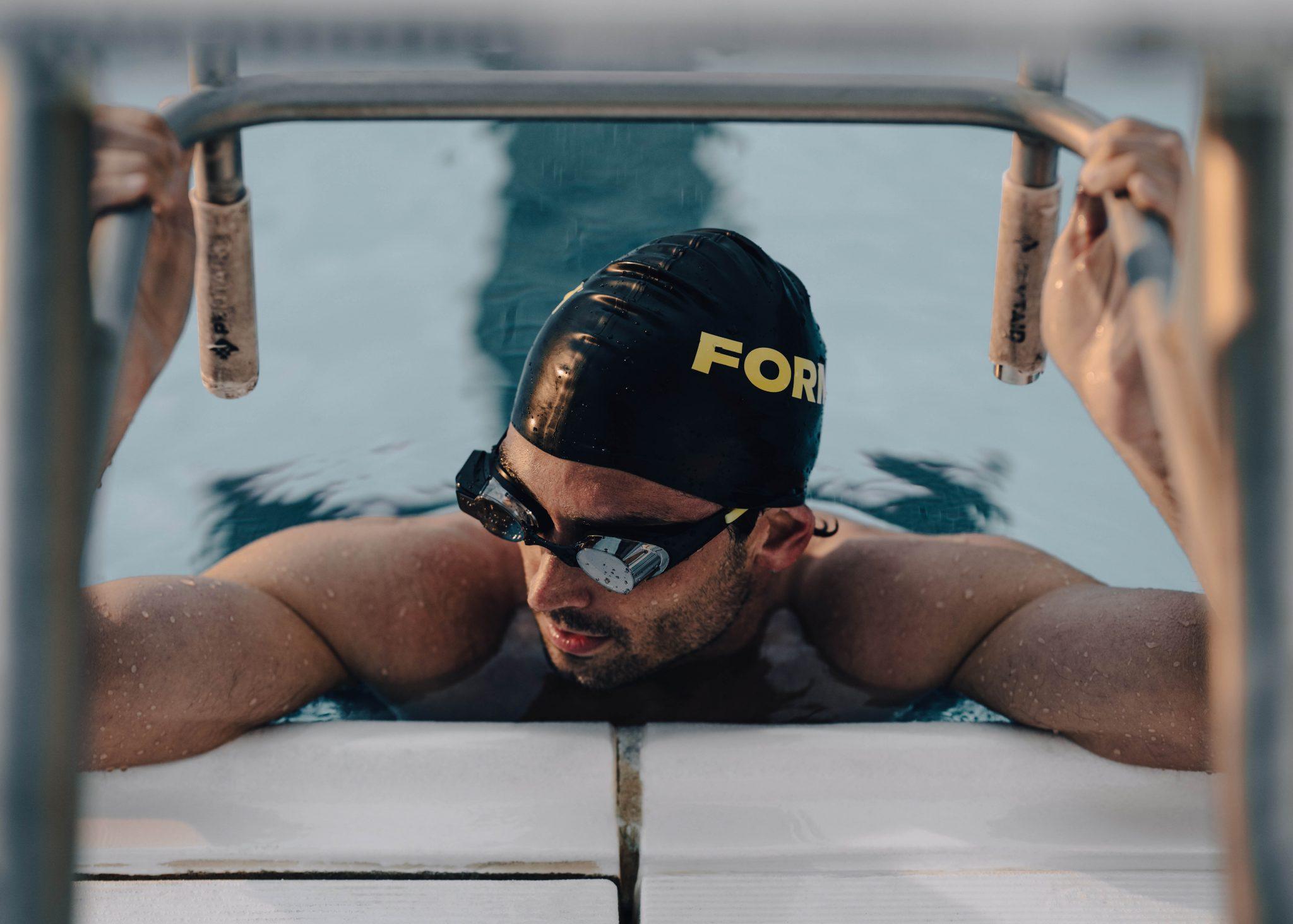 FORM Smart Swim 2 review - Outdoor Swimmer Magazine